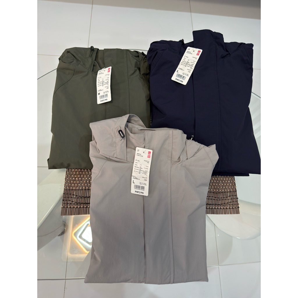 Uniqlo windproof stand blouson jacket | Shopee Philippines