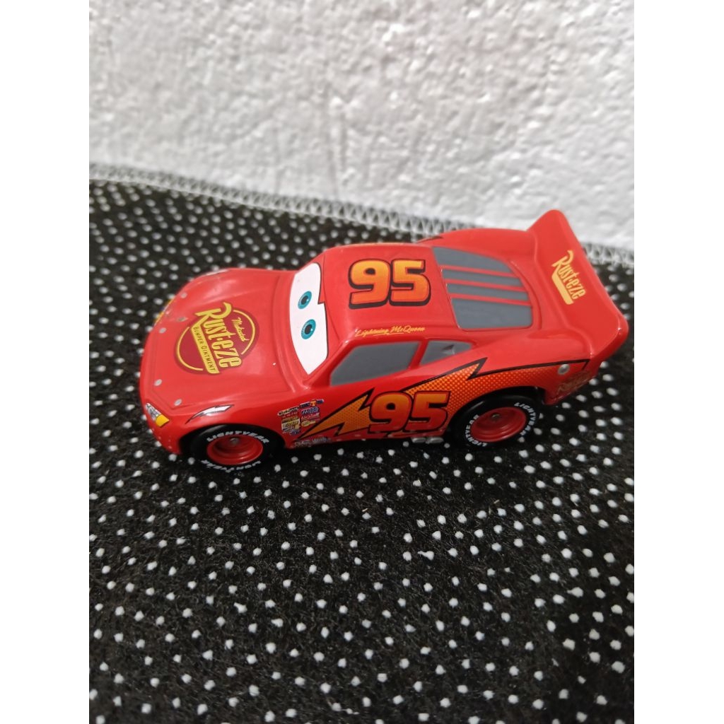 Disney Pixar Cars Rust-eze Lightning McQueen Metal Diecast | Shopee ...