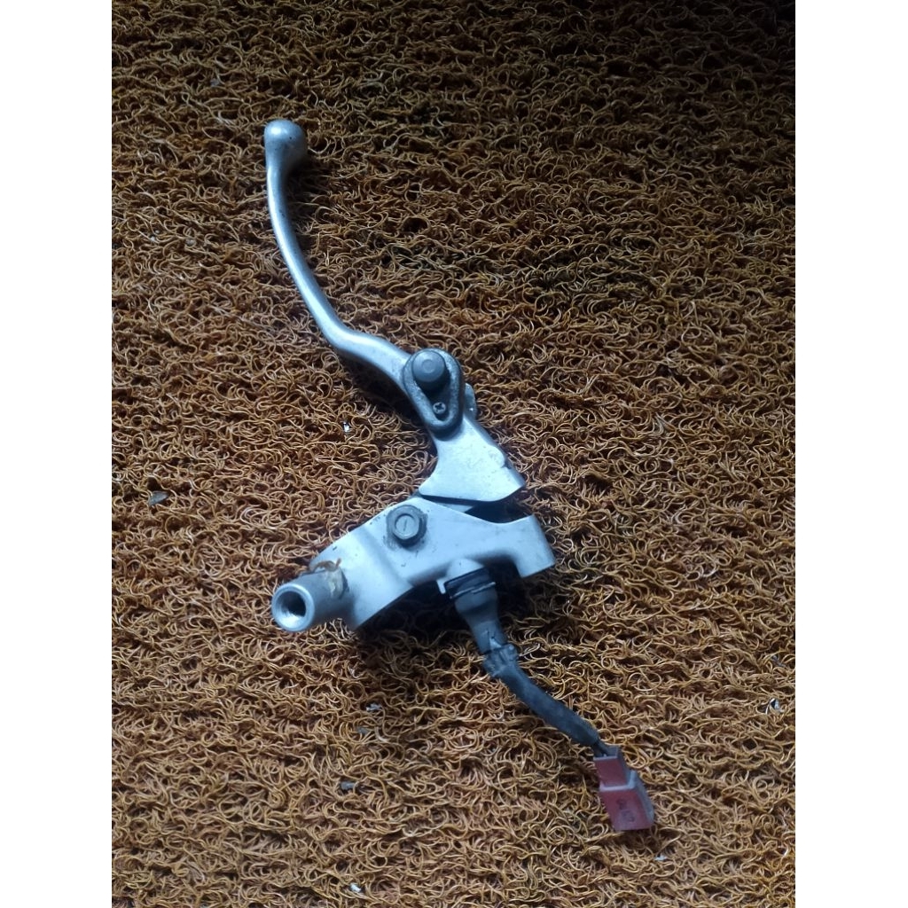 Yamaha mio i 125 brake lever rear genuine surplus(use) | Shopee Philippines