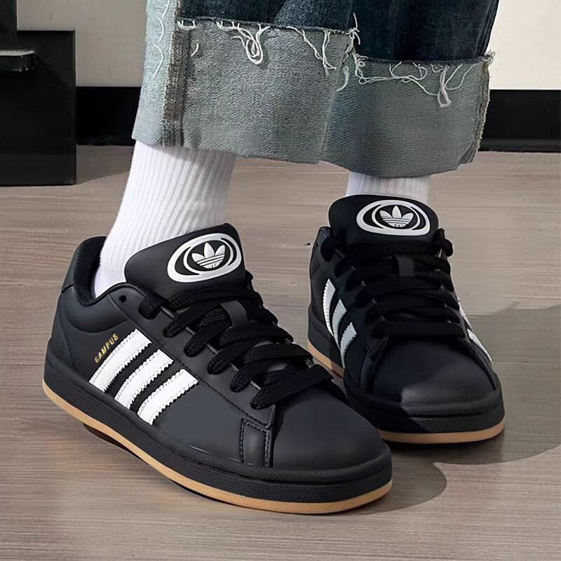 New Fashion Skateboarding Shoes, Low Top Shoes, Men's and Women's Bread ...