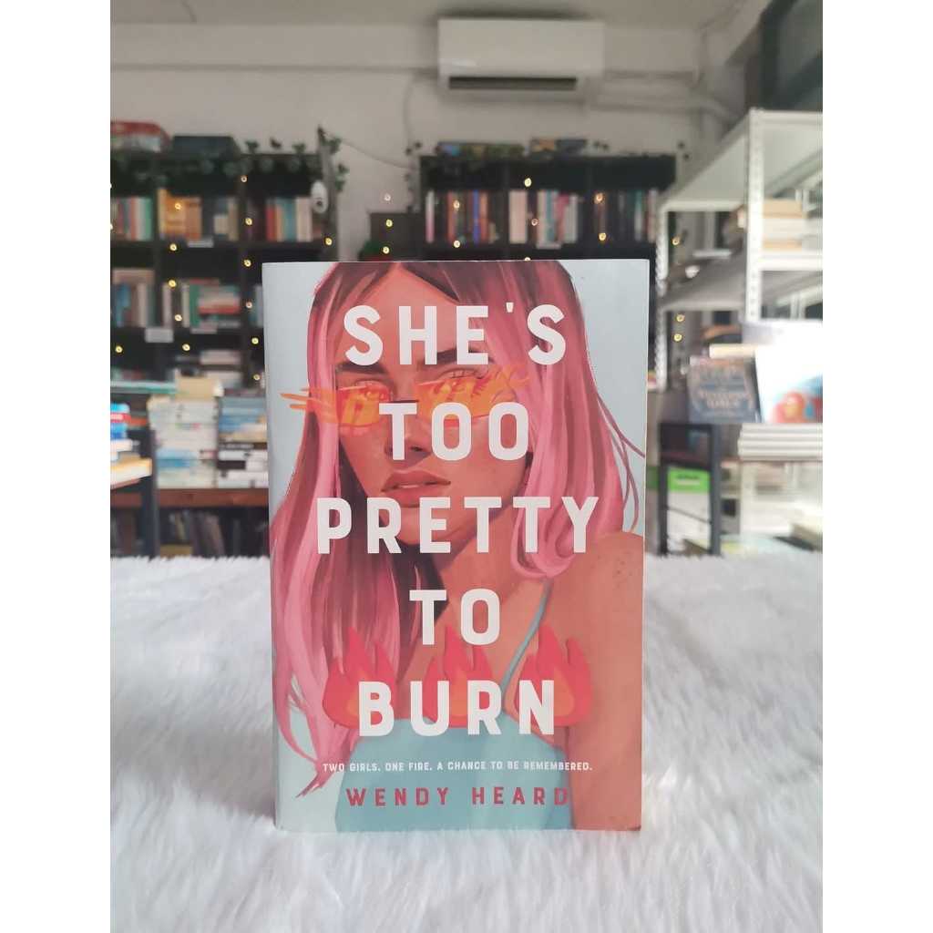 SHE'S TOO PRETTY TO BURN by Wendy Heard | Shopee Philippines
