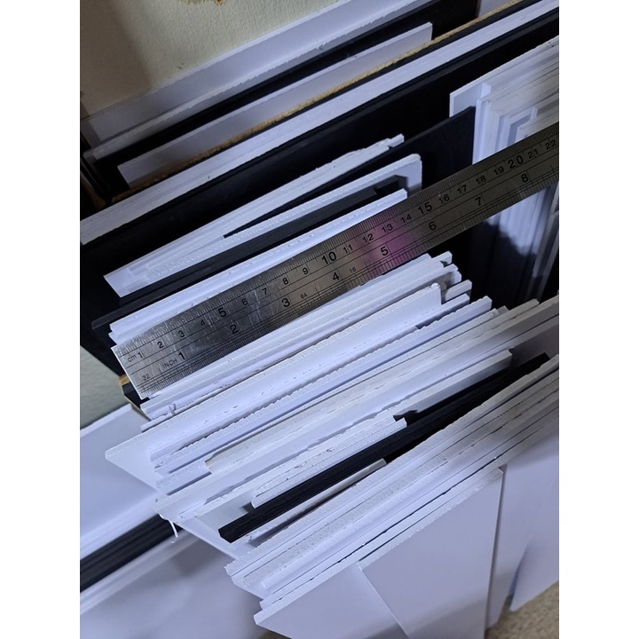 Sintra Board White ( Retaso / Scrap ) 1 Kilo ( 7.5 x 24 inches ...