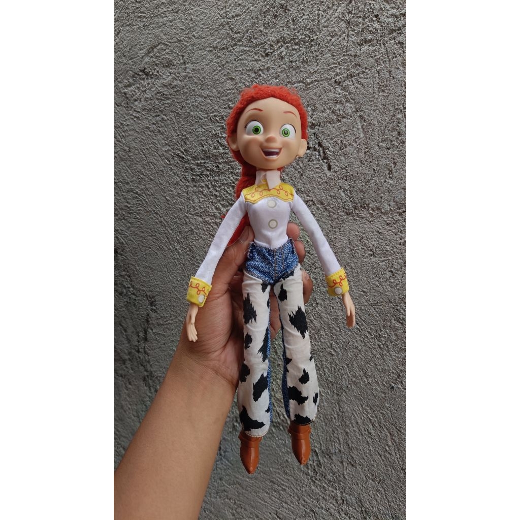 Jessy articulated figure ( minor bite mark bawal sa maselan ) | Shopee ...