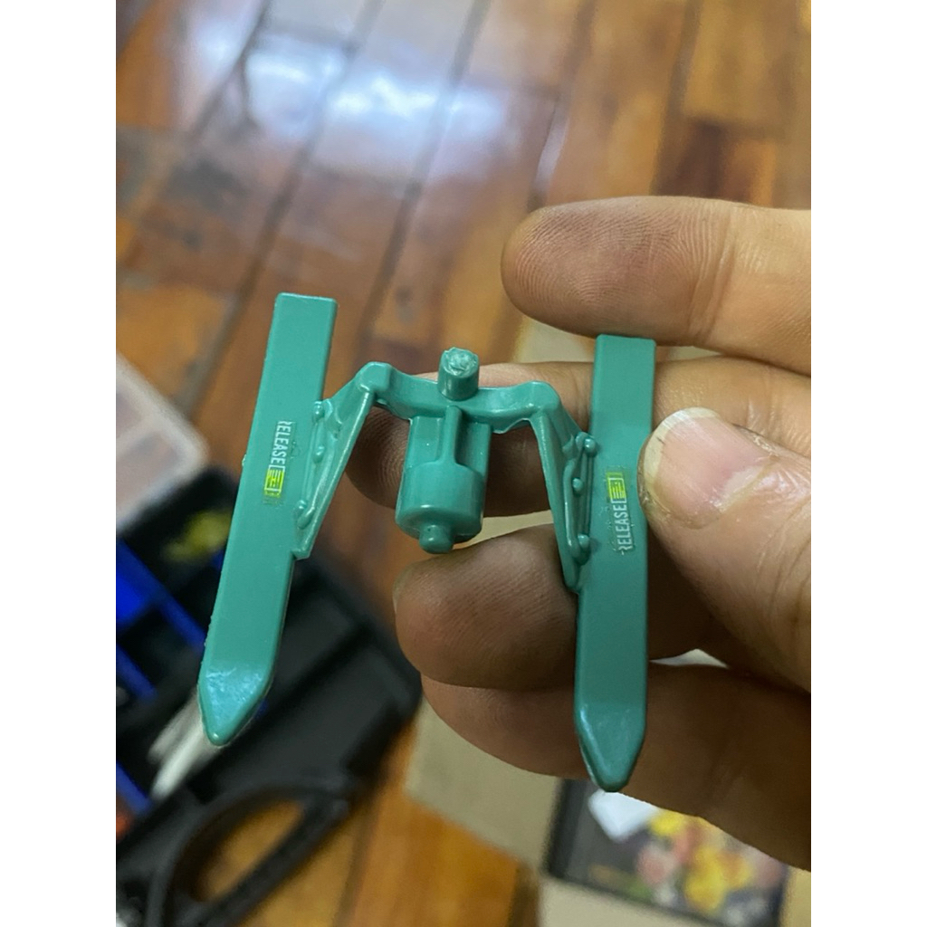 Vtg GI Joe Chameleon FRONT SKI original 1984 Zartan skier vehicle green ...