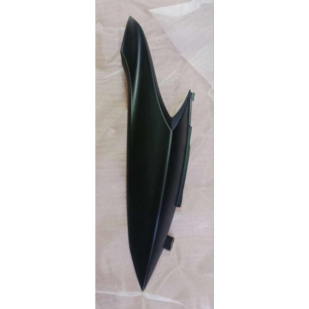 Cover Side 1(Body Cover ) Matt Green Mio Gravis V1 125 Fi LH Kapag ...