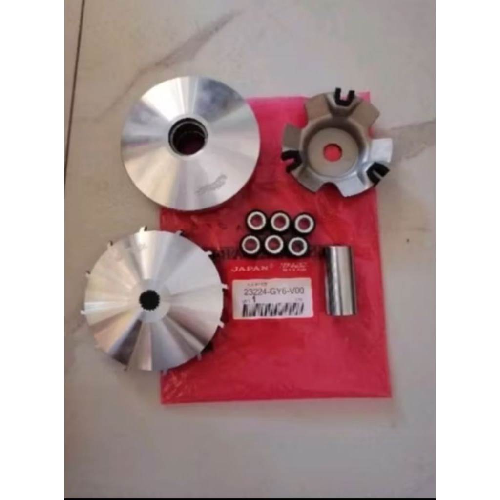 PULLEY SET W/ DRIVE FACE FLYBALL & PIN GY6-125/RUSI SCOOTER JAPAN ...