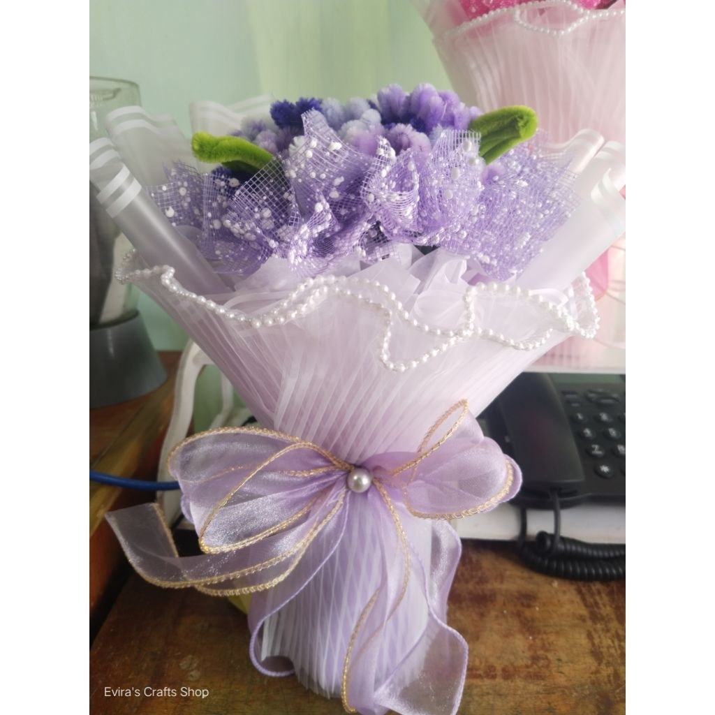 Flower Bouquet Made of Fuzzy Wires Gradient Purple | Shopee Philippines