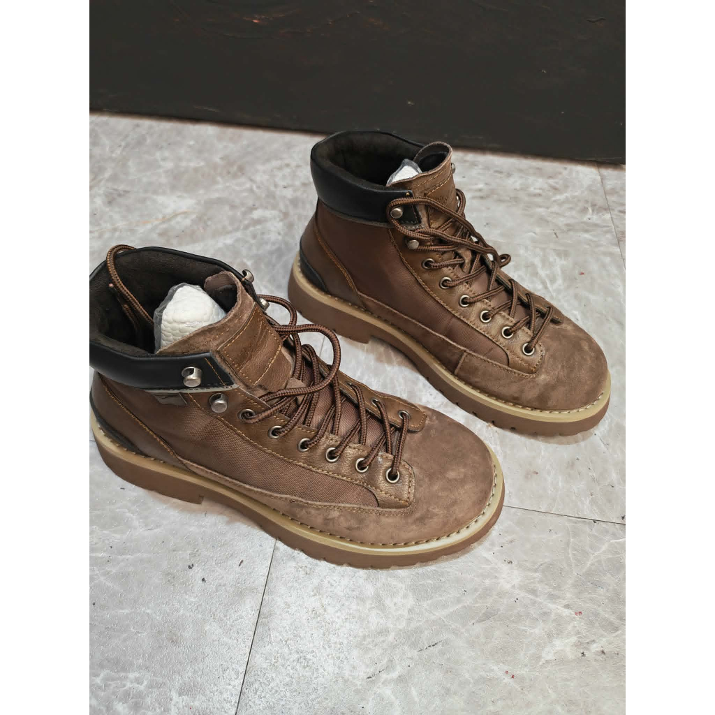 Pre- loved Sentry Work Boots 100% Authentic SIZE 9 mens High Cut ...