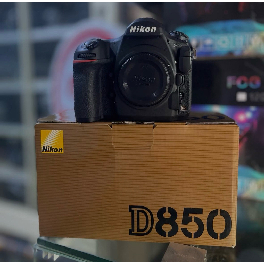 DSLR / Mirrorless Online Sale - Digital Camera at Great Prices ...
