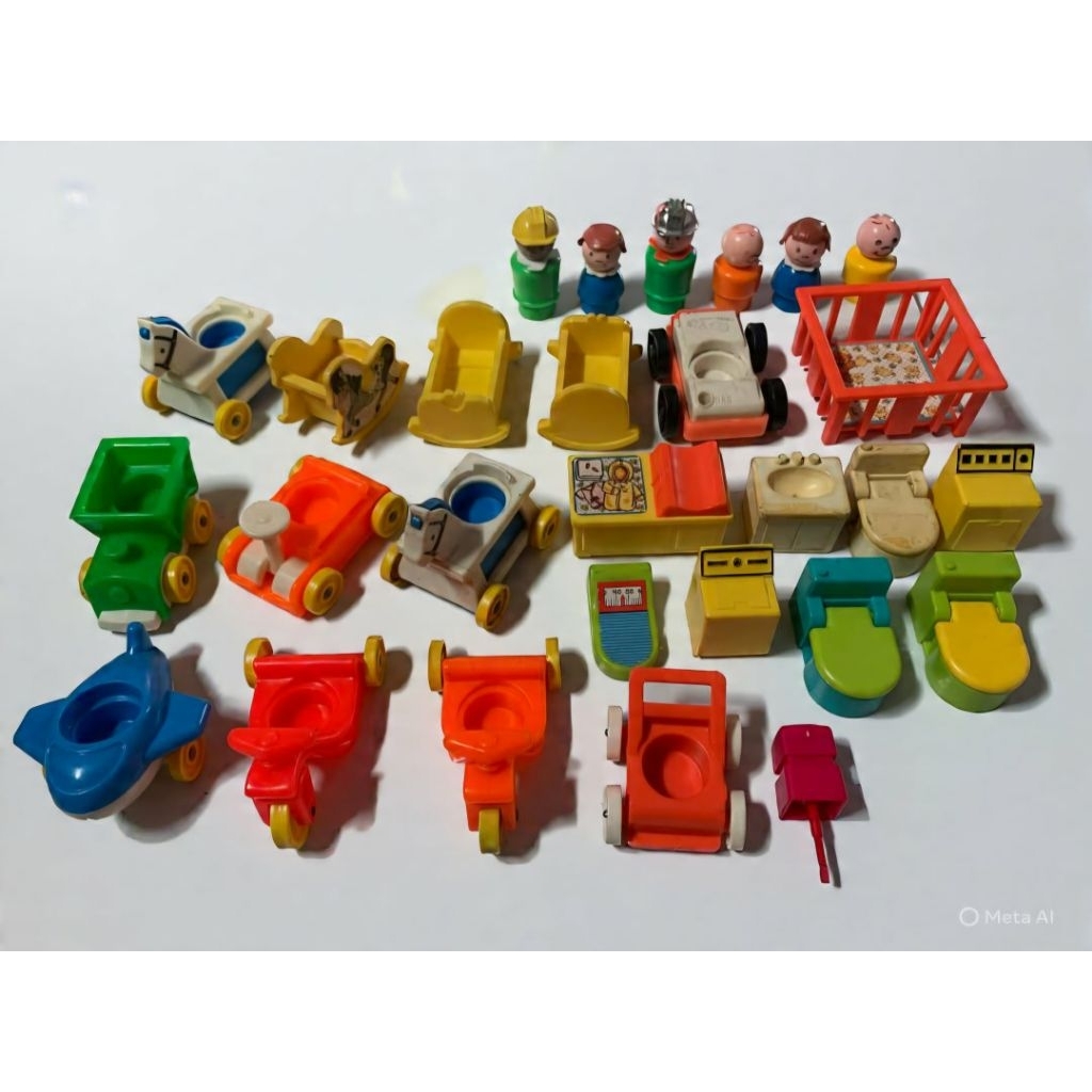 Fisher-Price Little People with Vehicles and Furnitures | Shopee ...