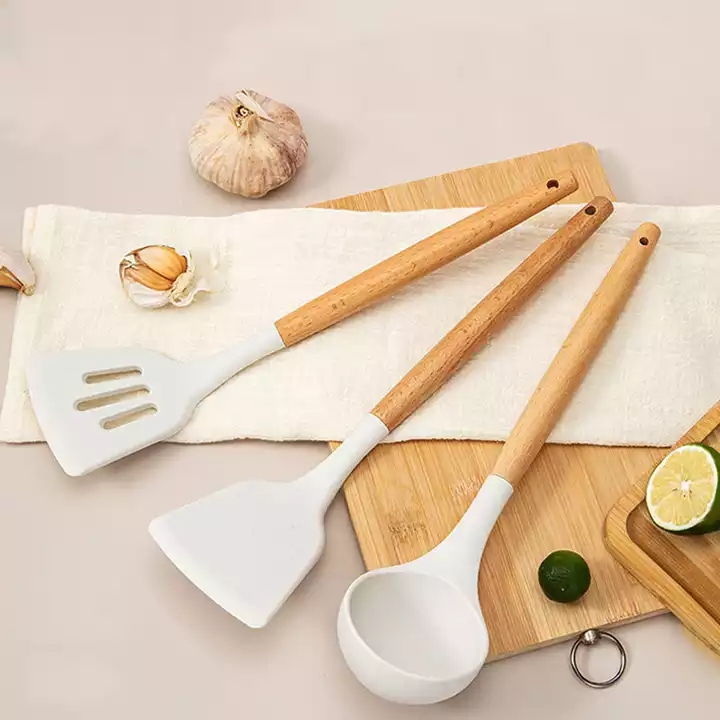 Wooden Handle White color Non stick Food Grade Silicone Kitchen ...
