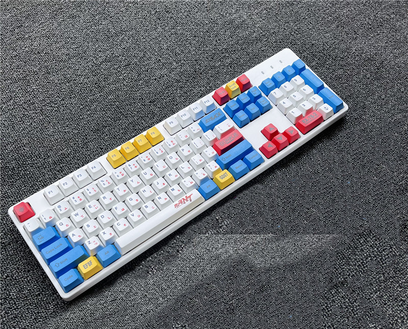 Zeus Gundam (GD-99) 104-key cool RGB 4-color splicing mechanical gaming ...