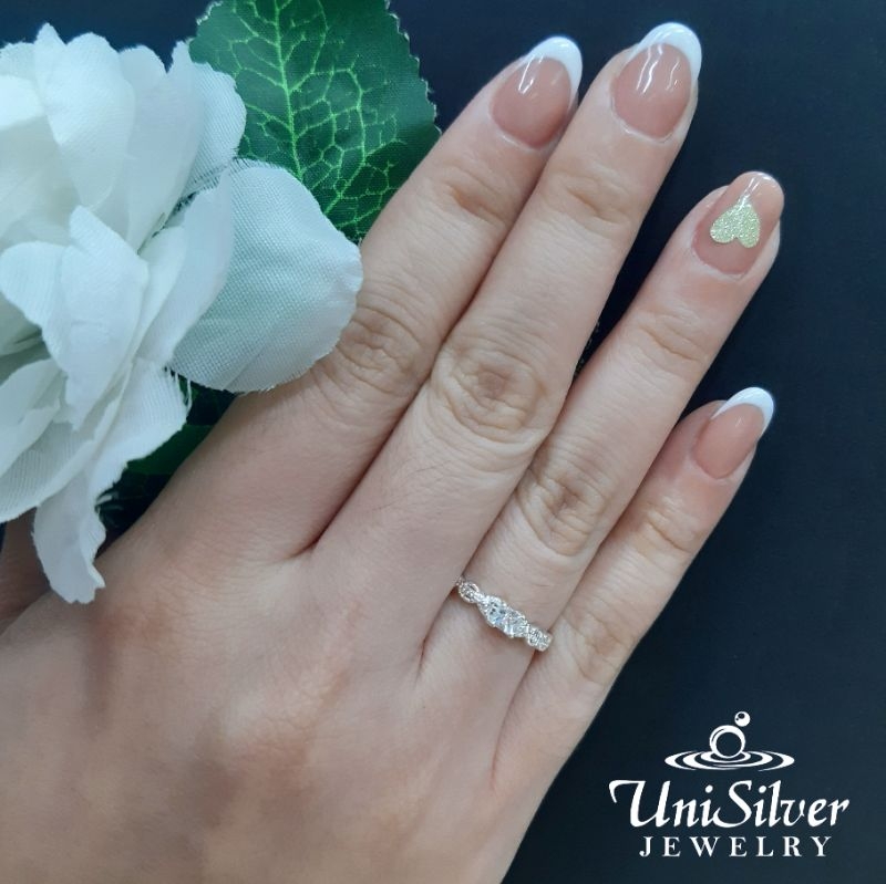 Unisilver 925 Sterling Silver Oval Link Band Ring With Princess Cut ...