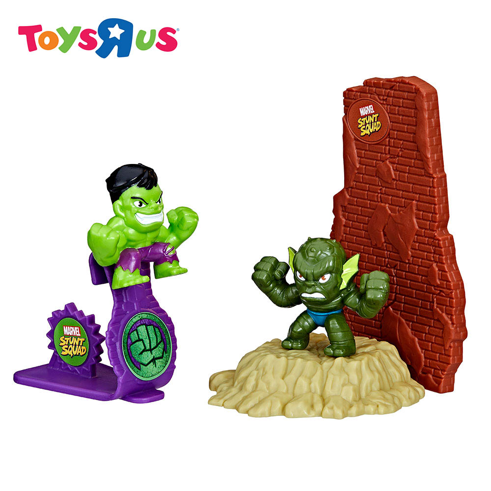 Marvel Stunt Squad Hulk vs Abomination Action Figures and Playset ...