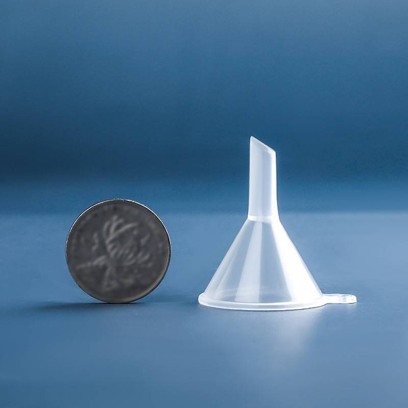 1 Pc SmallTransparent Cosmetics Perfume liquids oils Divided packages ...