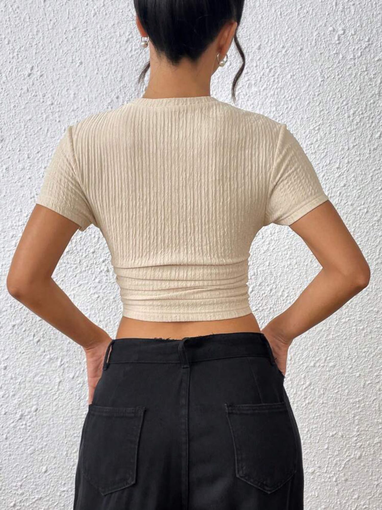 Angelcity High Quality Crop Top With Garter Round Neck Bark Crepe Tela ...