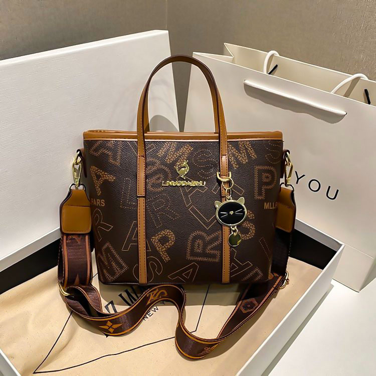 New Light Luxury Handbag Women's Bag, Fashion Trend Women's One Shoulder Diagonal Straddle Bag ...