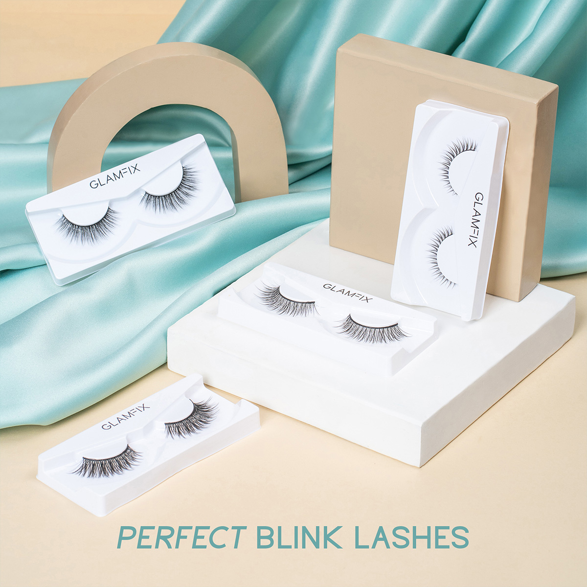 GLAMFIX Perfect Blink Lashes Natural 03 | Instant Lash Glam | False ...