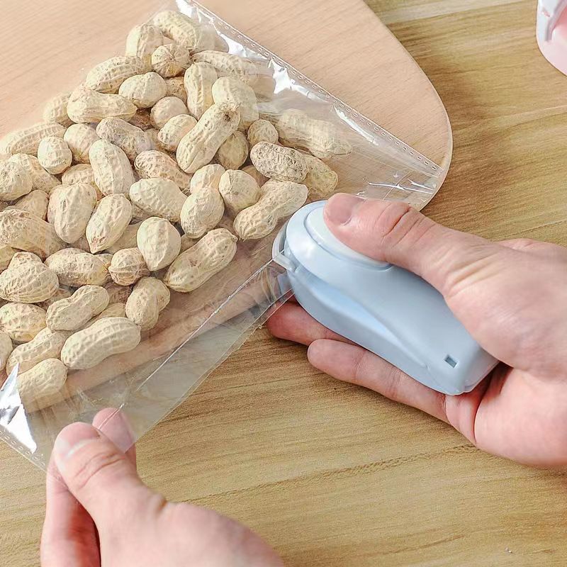 Portable Household Heat Sealer Food Plastic Bag Storage Packet Mini ...