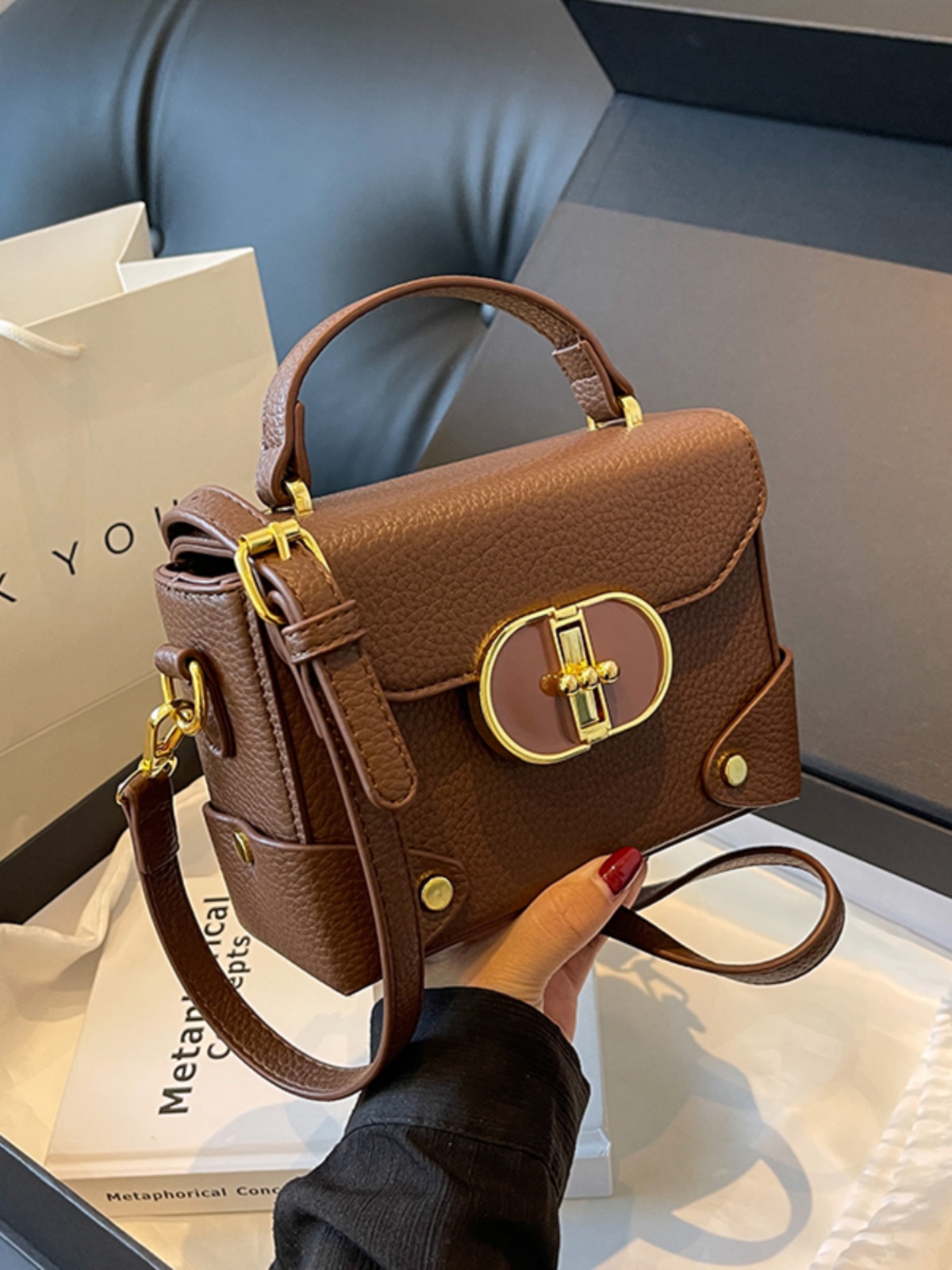 High end contrasting color women's bag, fashionable and versatile ...