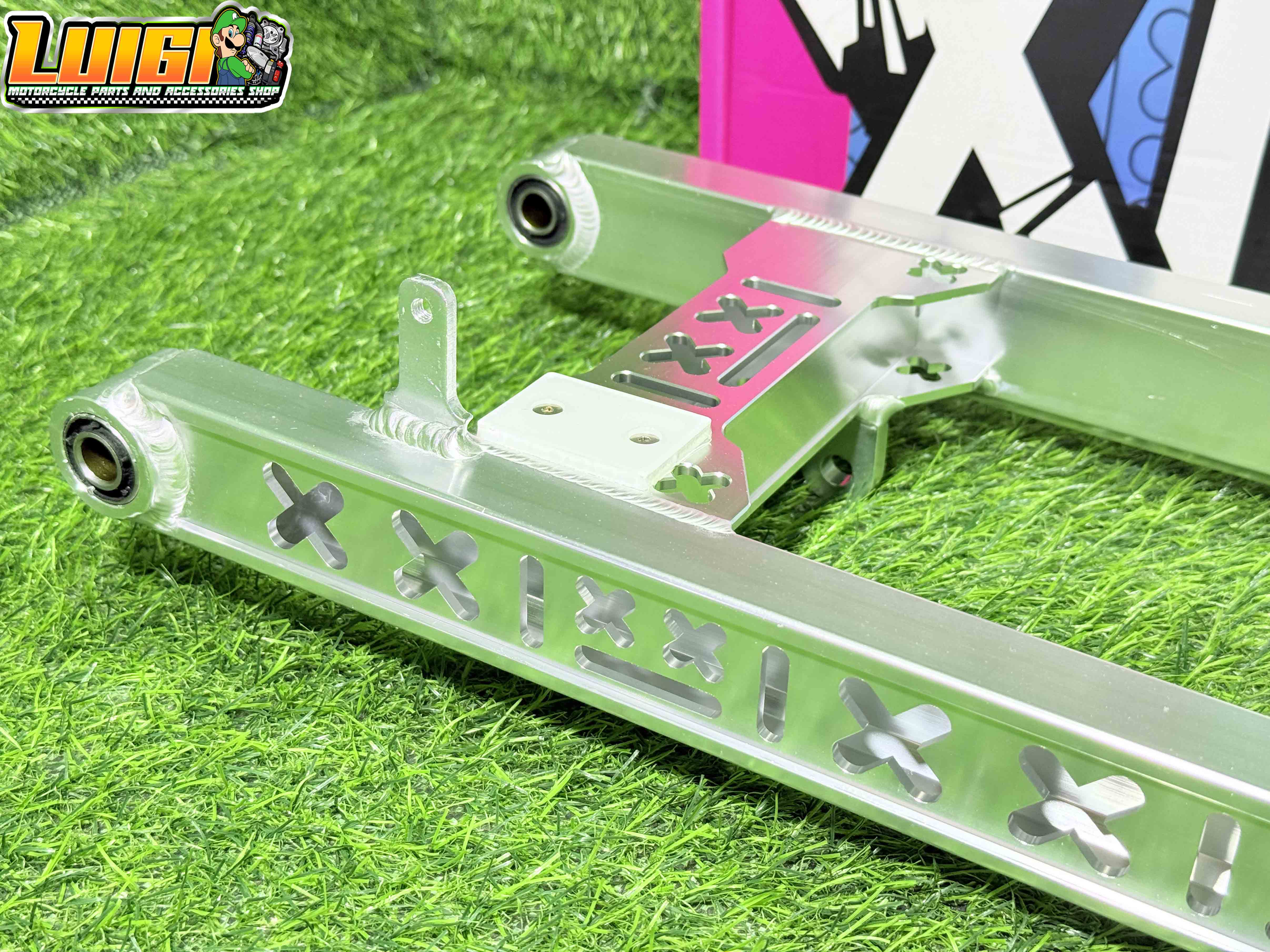 SMOK XMILE HONDA WAVE 125 / WAVE 100 FULL CNC SWING ARM SLOTTED 100% ...