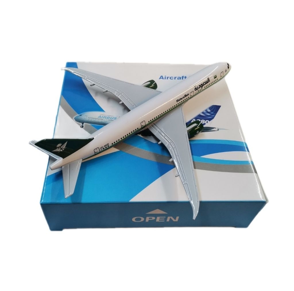 Saudia Airlines Boeing 787 Diecast Toy Airplane Model - 6 Inches with ...