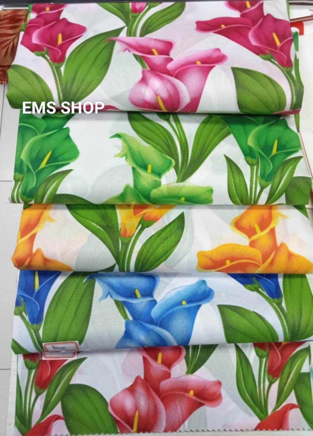 PRINTED GEENA FABRIC SOLD PER YARD PRINTED GINA FLOWER DESIGN FABRIC ...