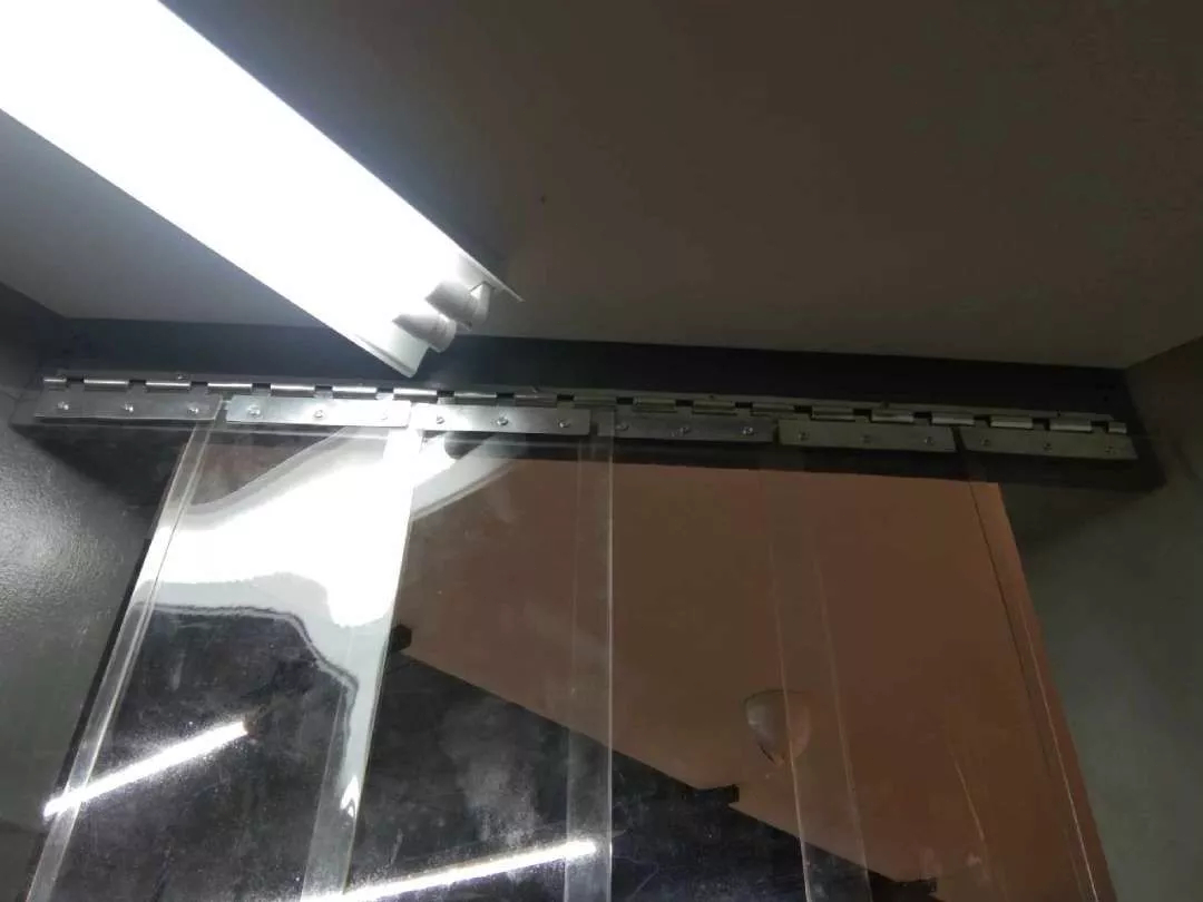[COD]HANGER FOR PVC STRIP CURTAIN 1 Meter Long/FREEZER CURTAIN/PLASTIC ...