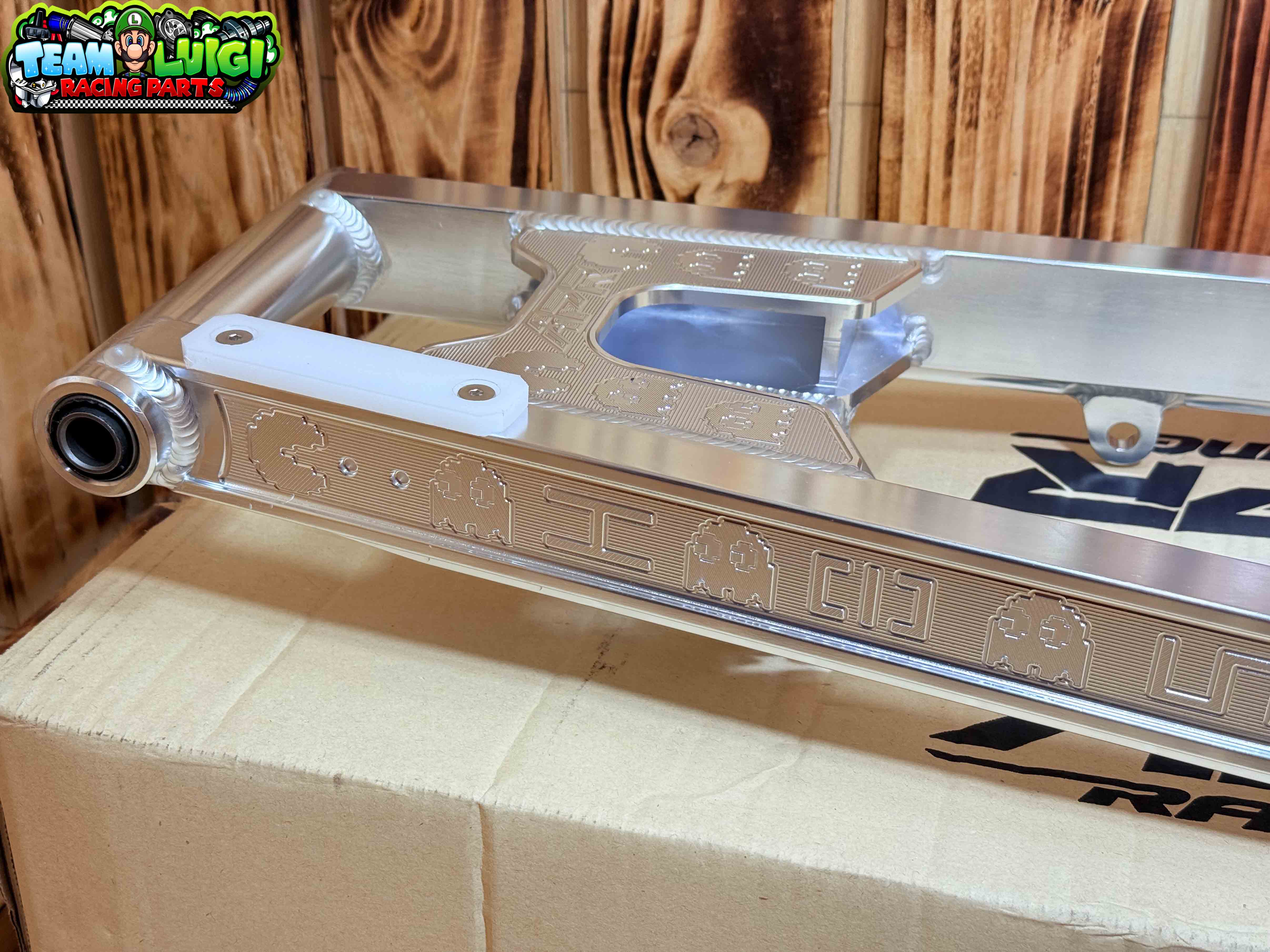 APR RACING SUZUKI RAIDER 150 / RAIDER 150 FI PACMAN SWING ARM ...