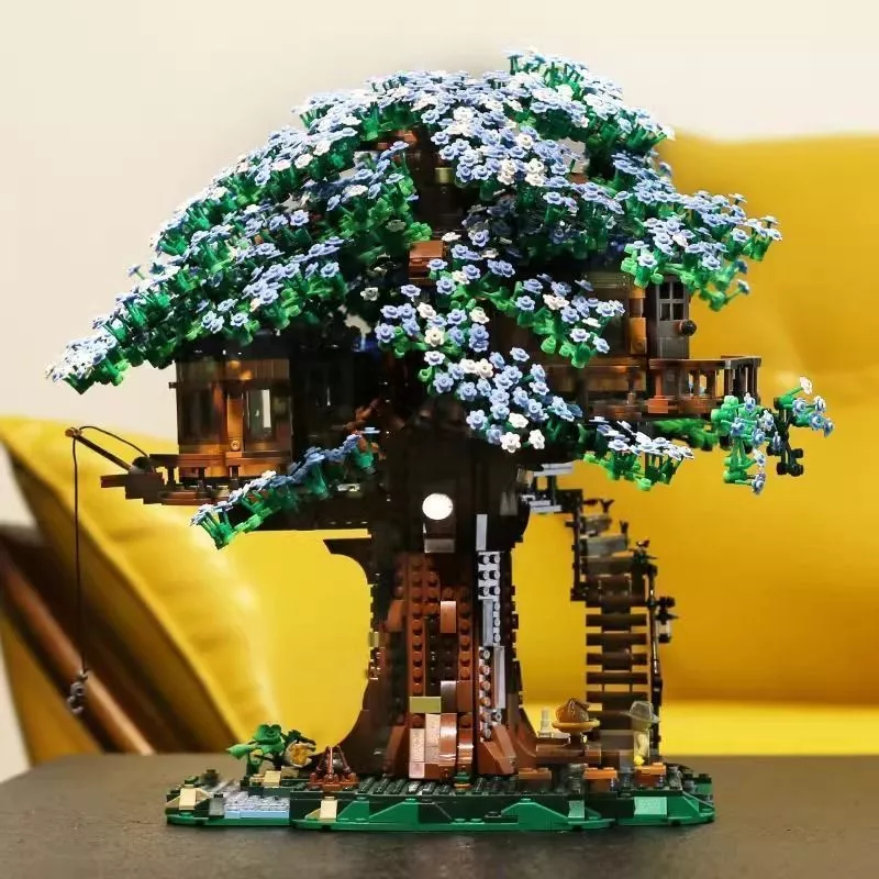 Designer Toy Sakura Tree House Compatible with Building | Shopee ...