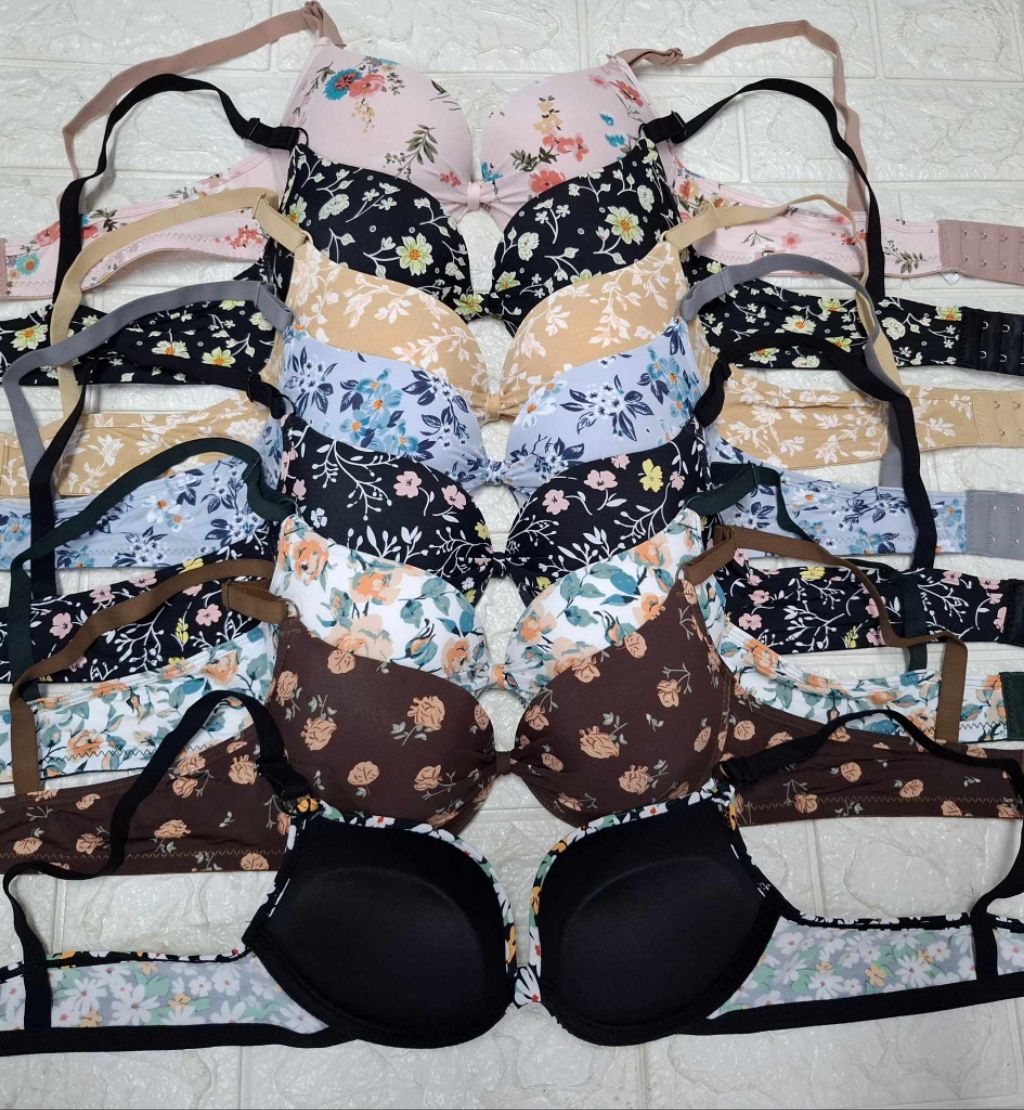 Push up Twisted flower print bra with wire onhand sizes 34 to 40 capA&B ...