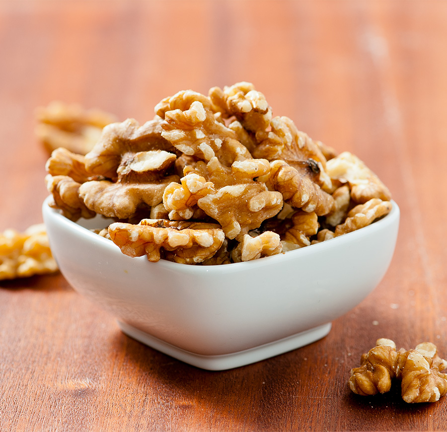 Premium Raw Walnuts - Crunchy, Organic, Nutritious, and Heart-Healthy ...