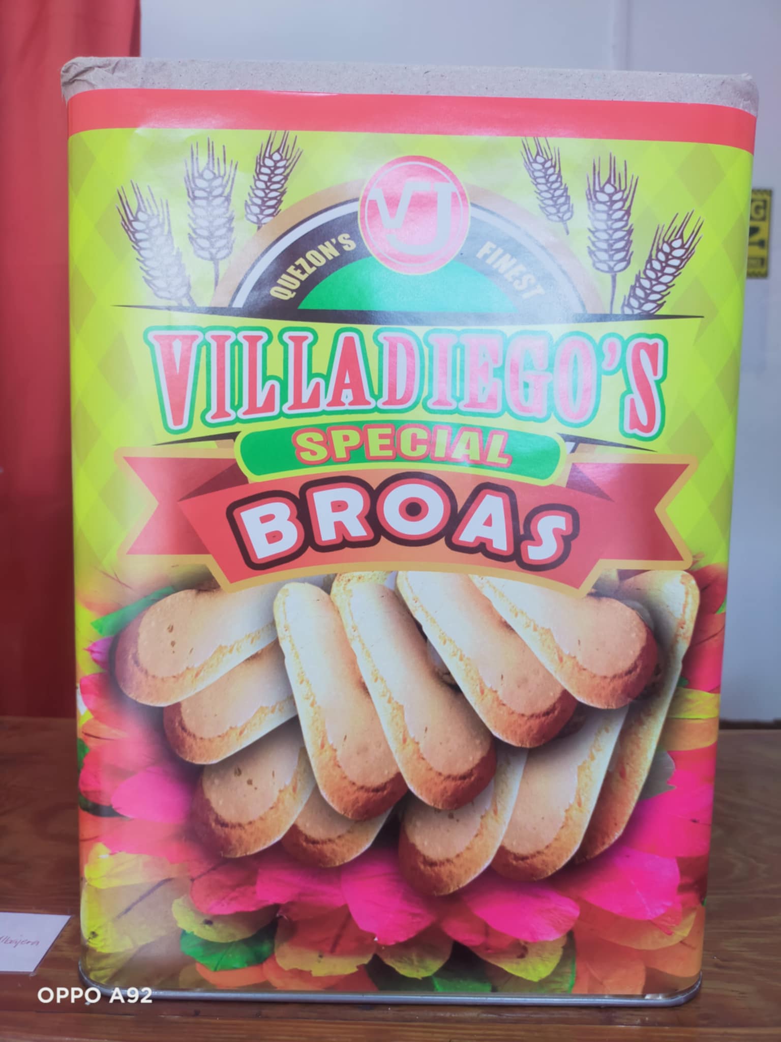 Villadiego's Broas in Can Snacks Cookies Desserts Wafers Pasalubong ...