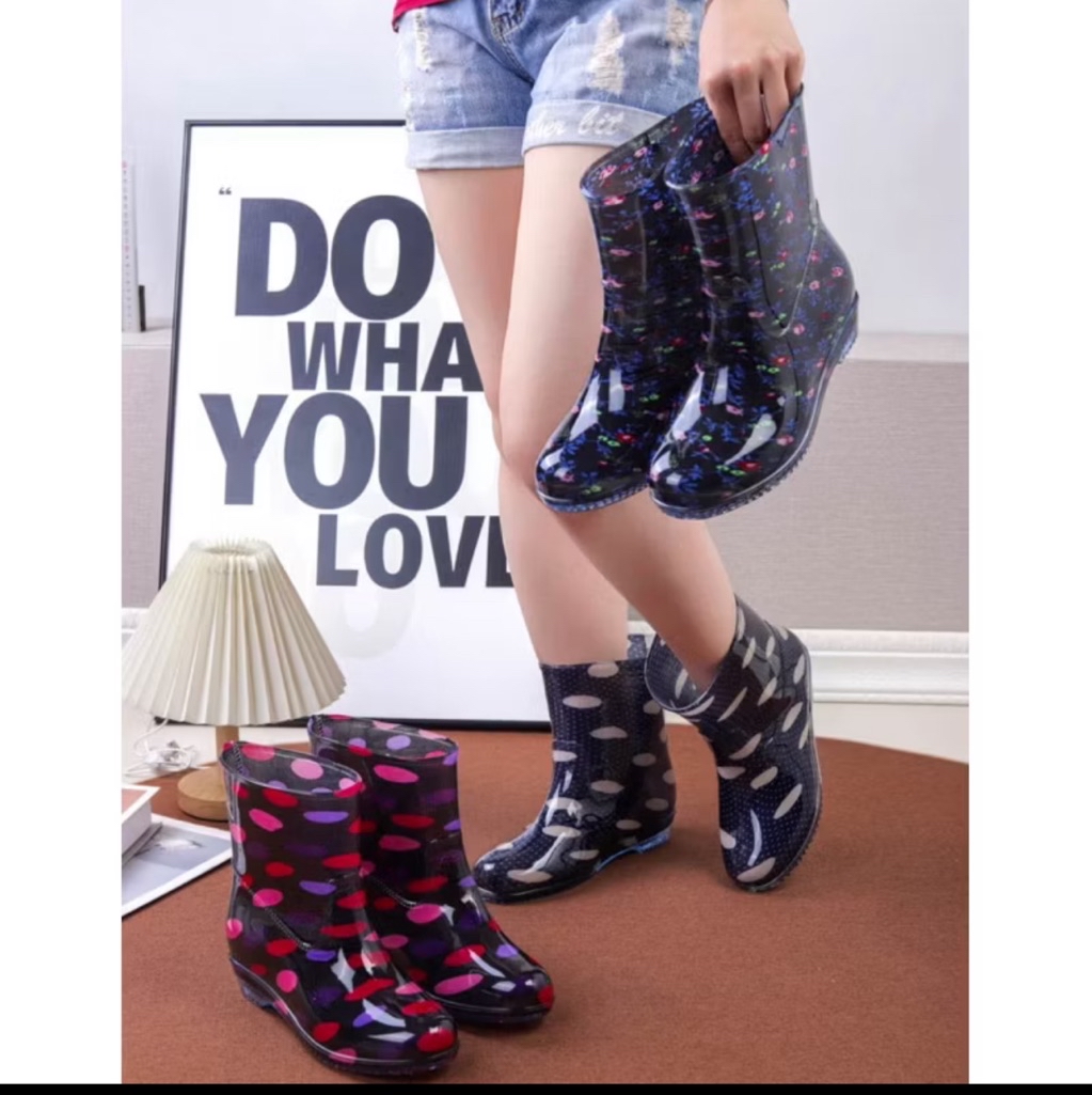 Summer fashion non-slip waterproof rain boots for women soft-soled rain ...