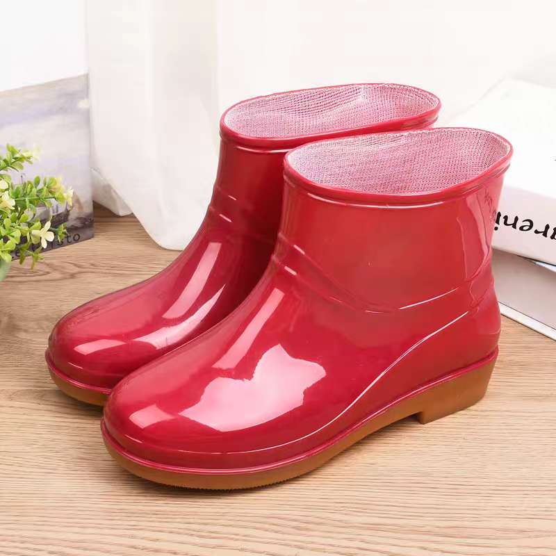 New style women's rain boots short tube rain boots waterproof shoes ...