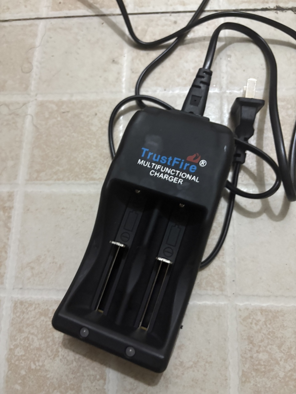 TrustFire Universal Charger Lithium Battery Fast Charger | Shopee ...