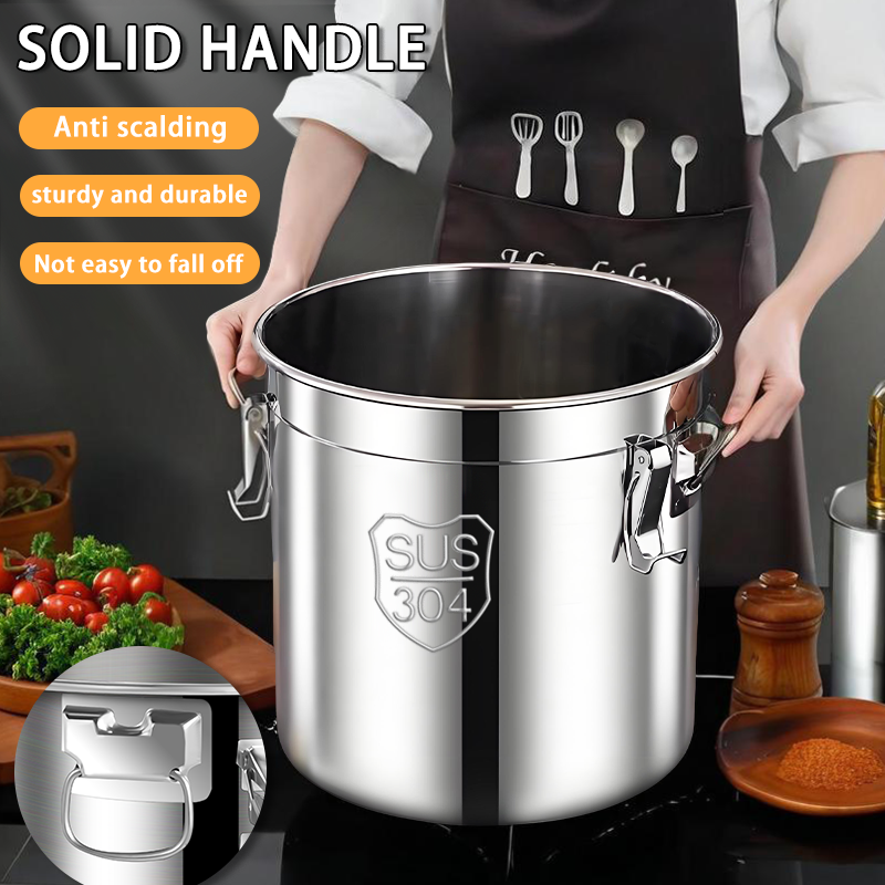 304 stainless steel Metal closed food rice storage container against ...