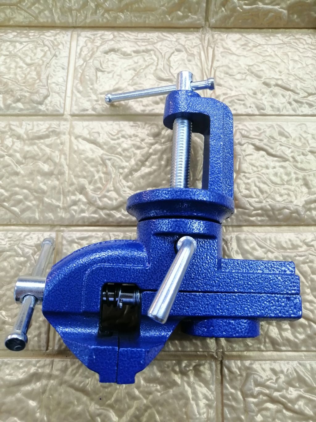 High Quality Bench Vise / Gato 60mm | Shopee Philippines