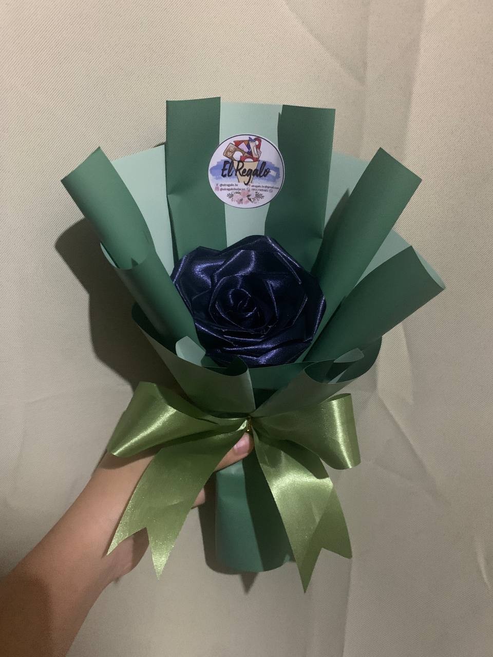 SINGLE STEM SATIN ROSE BOUQUET WITH FREE CARD PERFECT GIFT FOR ANY ...