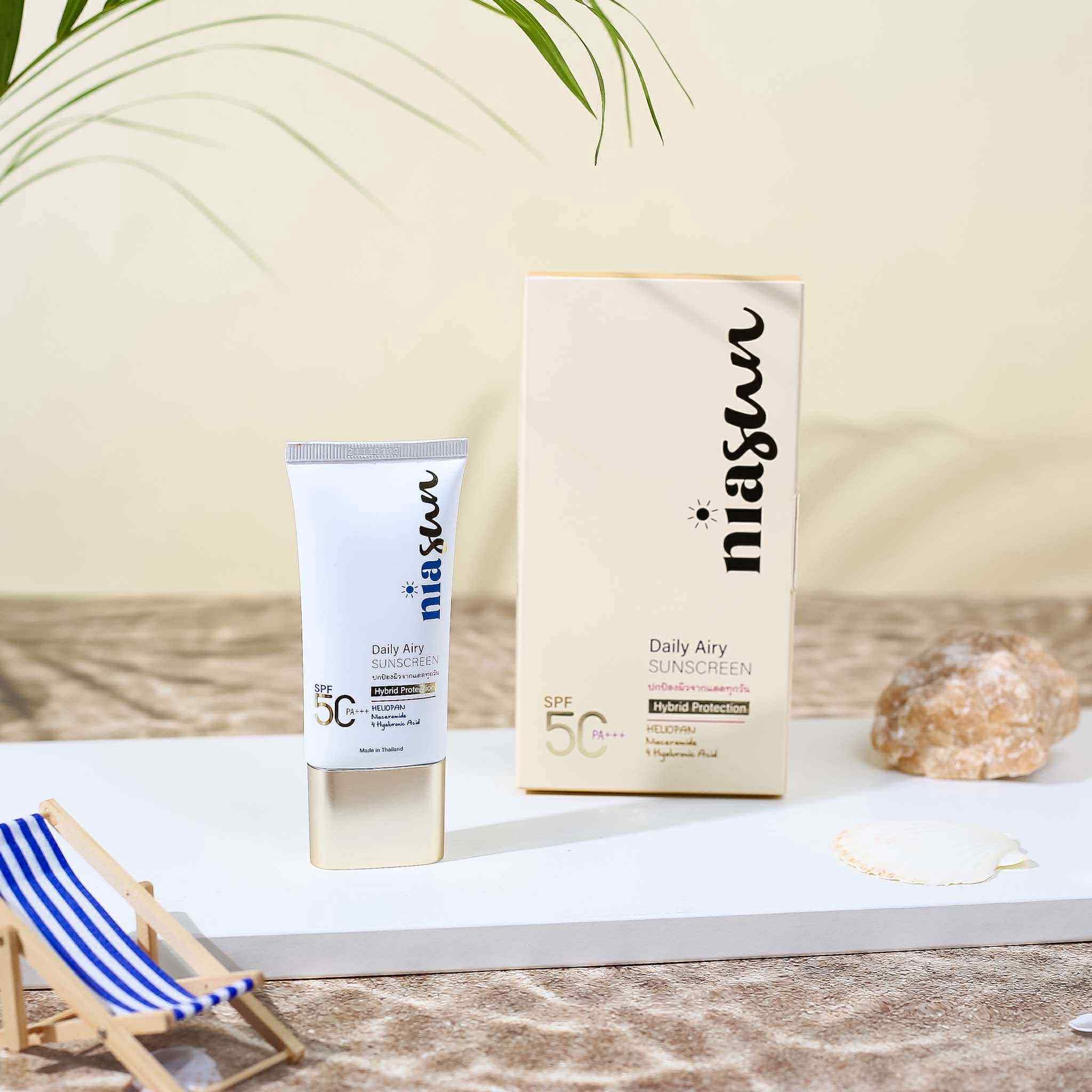 Niasun Daily Airy Hybrid Sunscreen SPF 50 PA+++ with Heliopan German UV ...