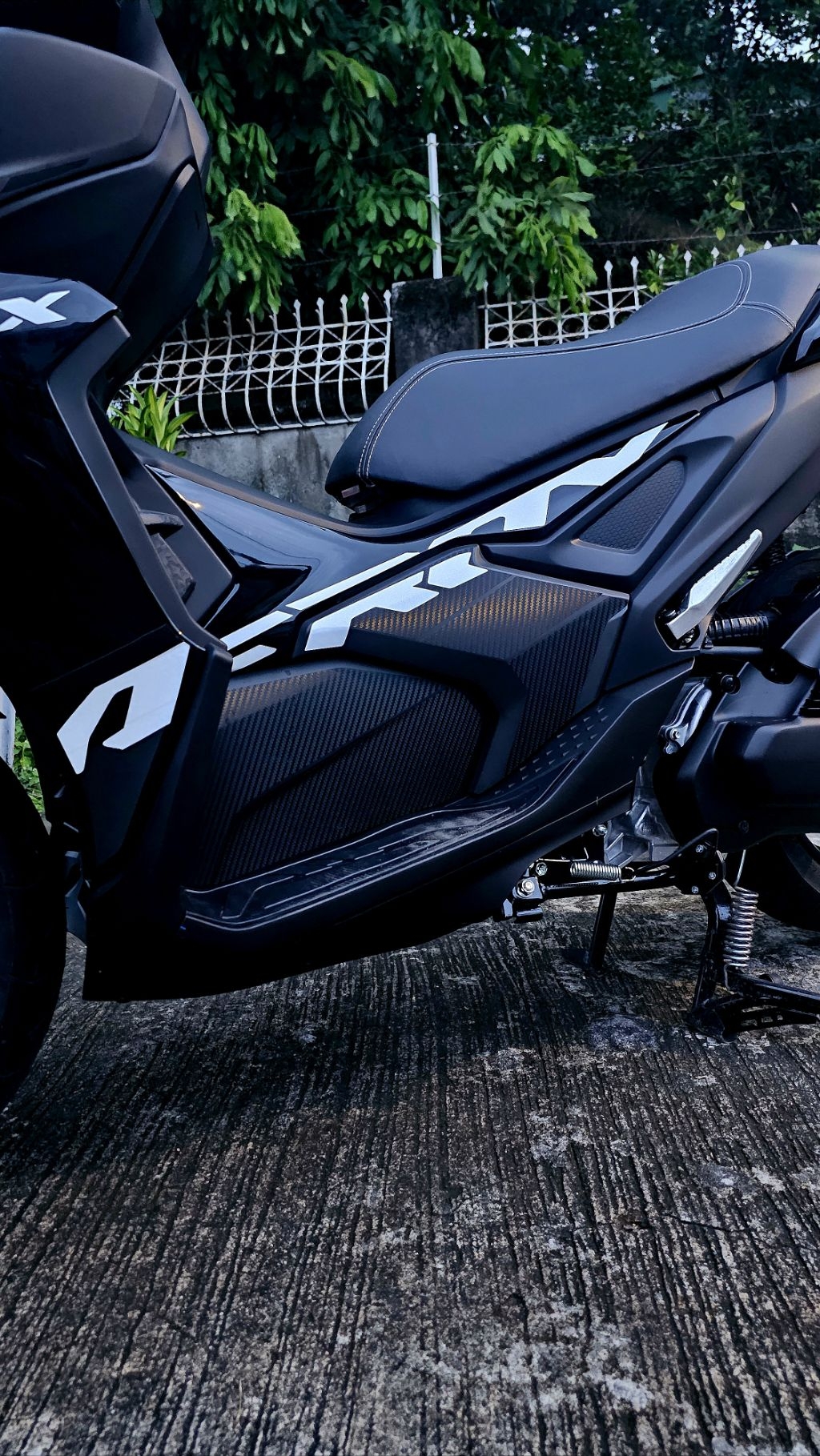 Aerox V3 Cutout Side Sticker for Left and Right Sides - Aerox V3 Side ...