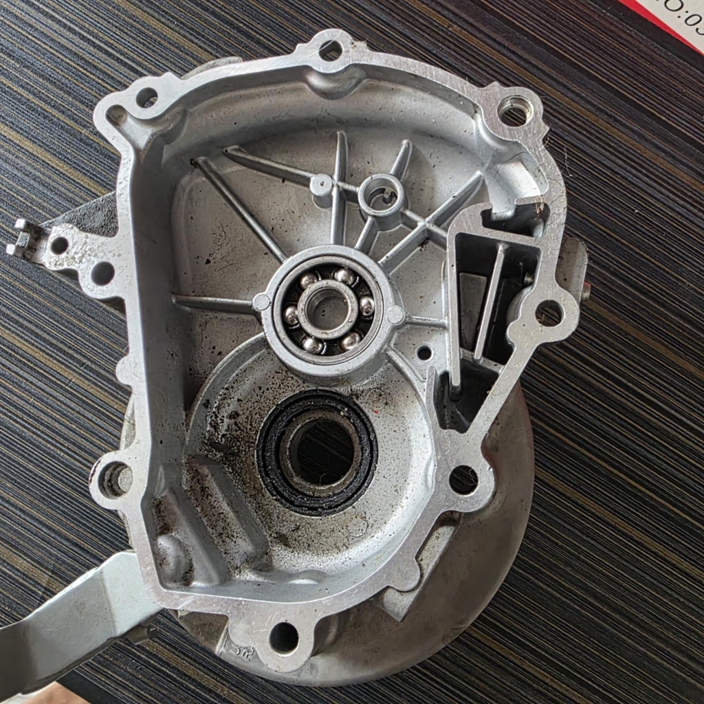 BomX Star Mags Vespa Sprint / Primavera 150 | Shopee Philippines