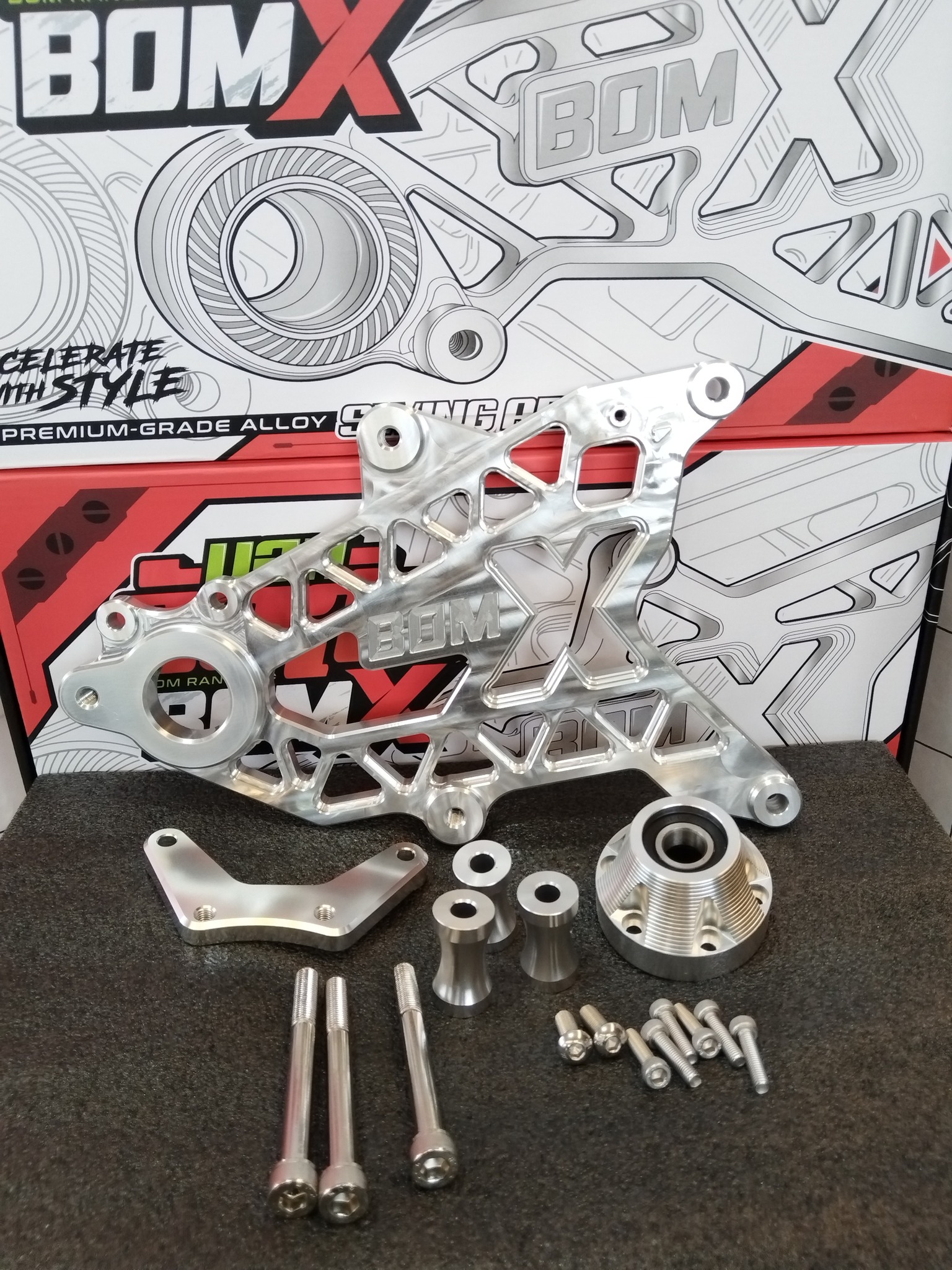 BOM X CNC SWING ARM HONDA CLICK 125/150 / PCX 160 / CLICK 160 PLUG AND ...
