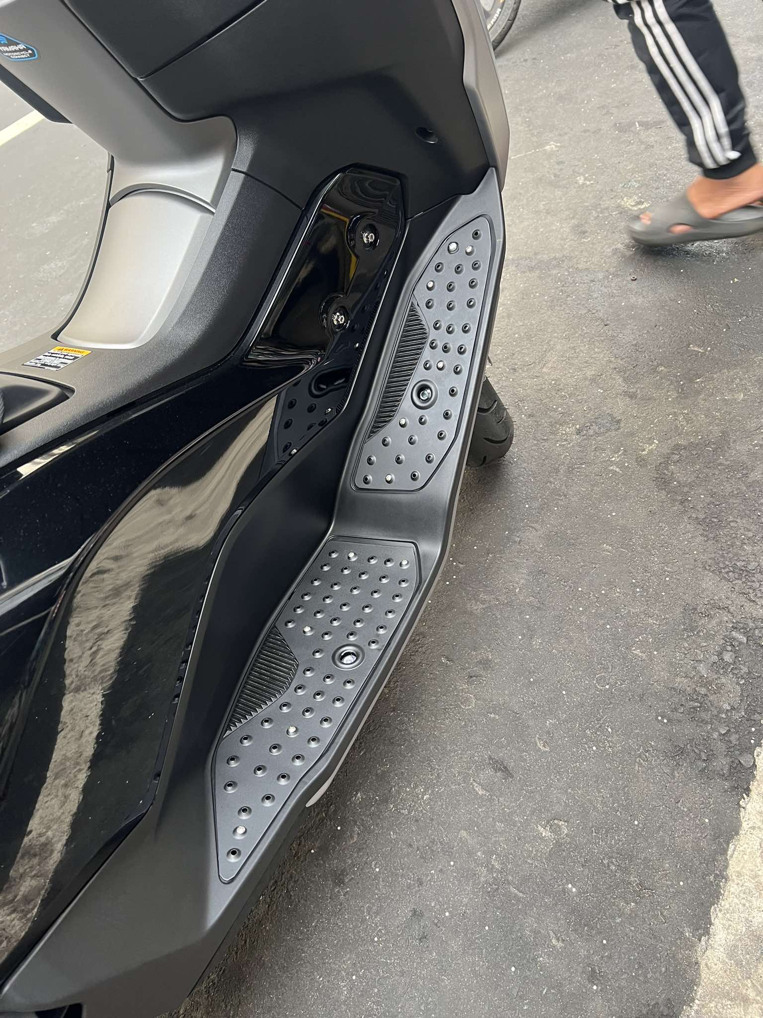 NMAX V3 TURBO ALLOY POWDER COATED FOOTBOARD MATTING / NMAX V3 MATTING ...