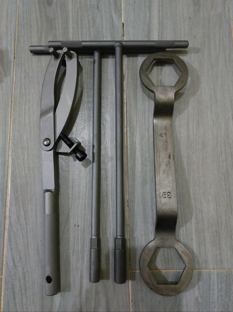 ORIGINAL USA BRAND MOTORCYCLE TOOLS SET PANG GILID BUNDLE PACKAGE ...