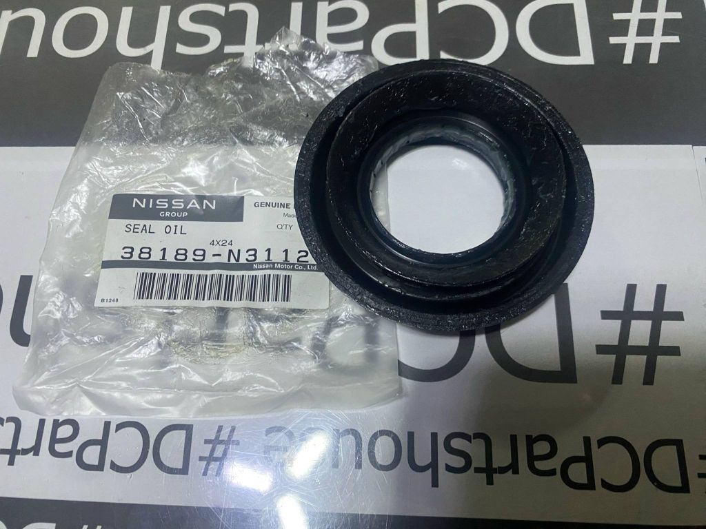 Genuine Nissan Pinion Drive Oil Seal NV350 E26 E25 E24, Frontier D22 ...