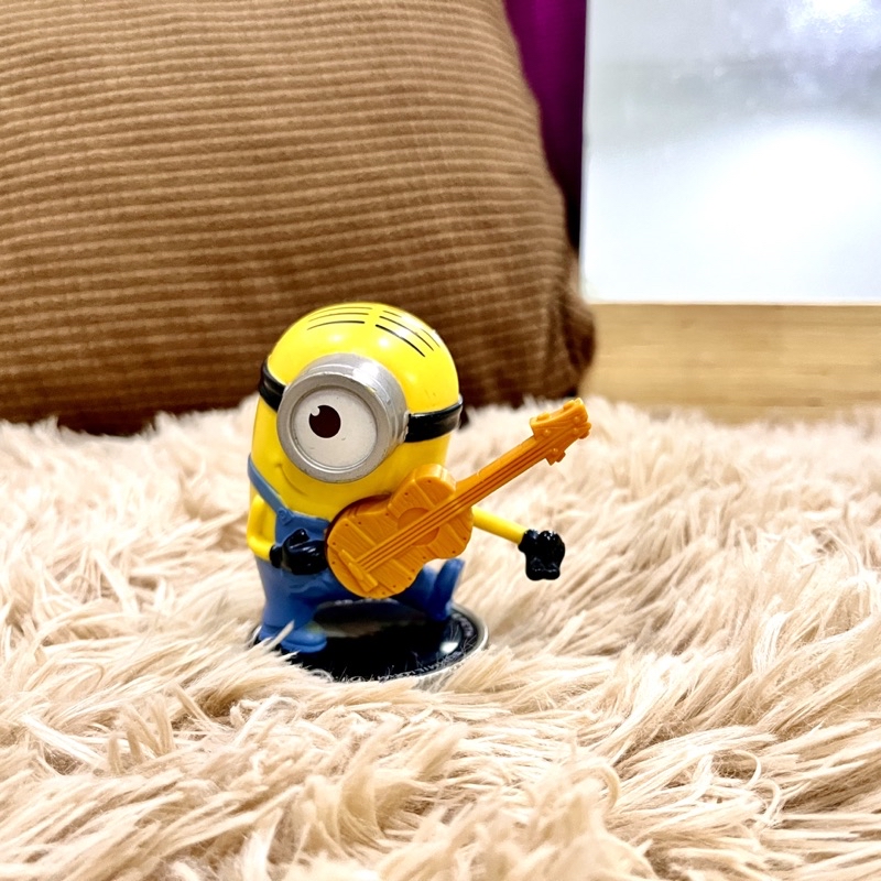 Despicable Me Minion Stuart Desk Decor McDo Happy Meal Toy | Shopee ...