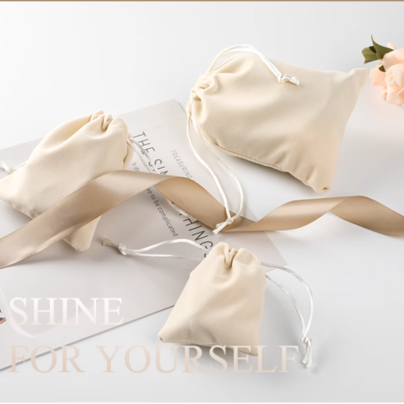 [1pcs] Velvet Fabric drawstring pouch (5 colors avail) Velvet Drawstring Pouches Gift Bags ...
