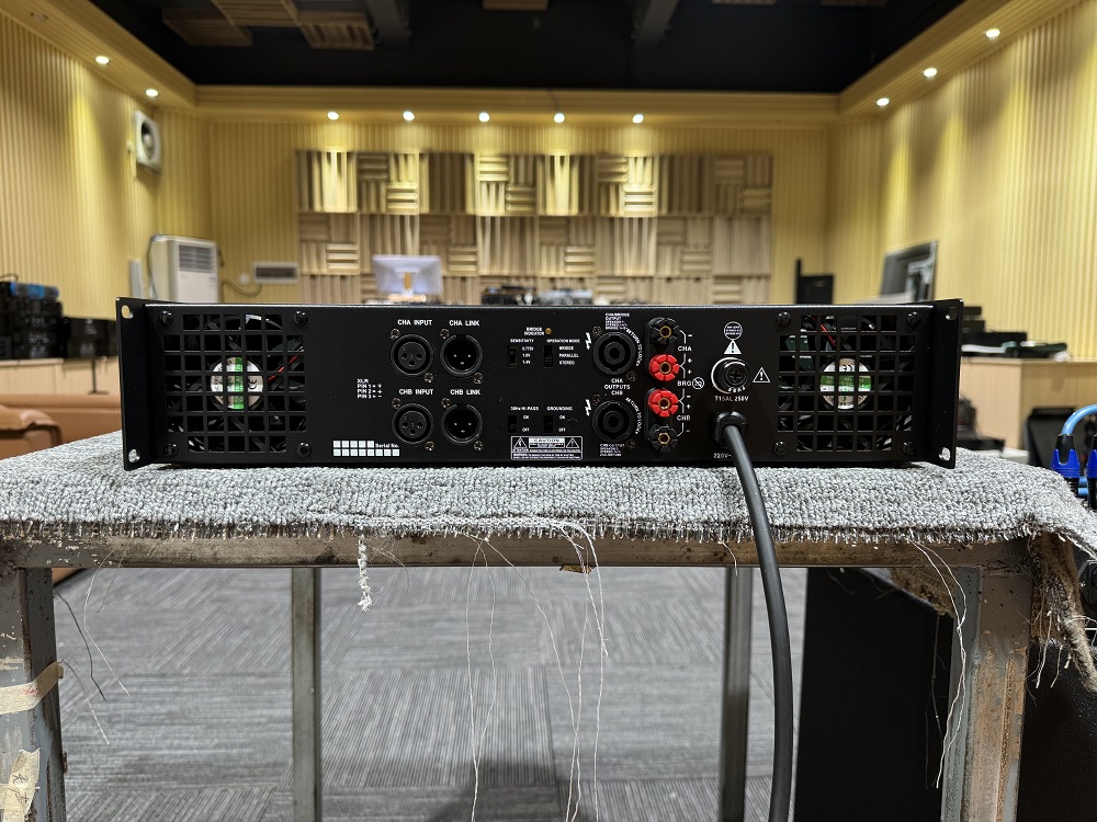 BEIJI CA20 audio amplifier 1200W two-channel high-power professional amplifier 8ΩSpeaker ...