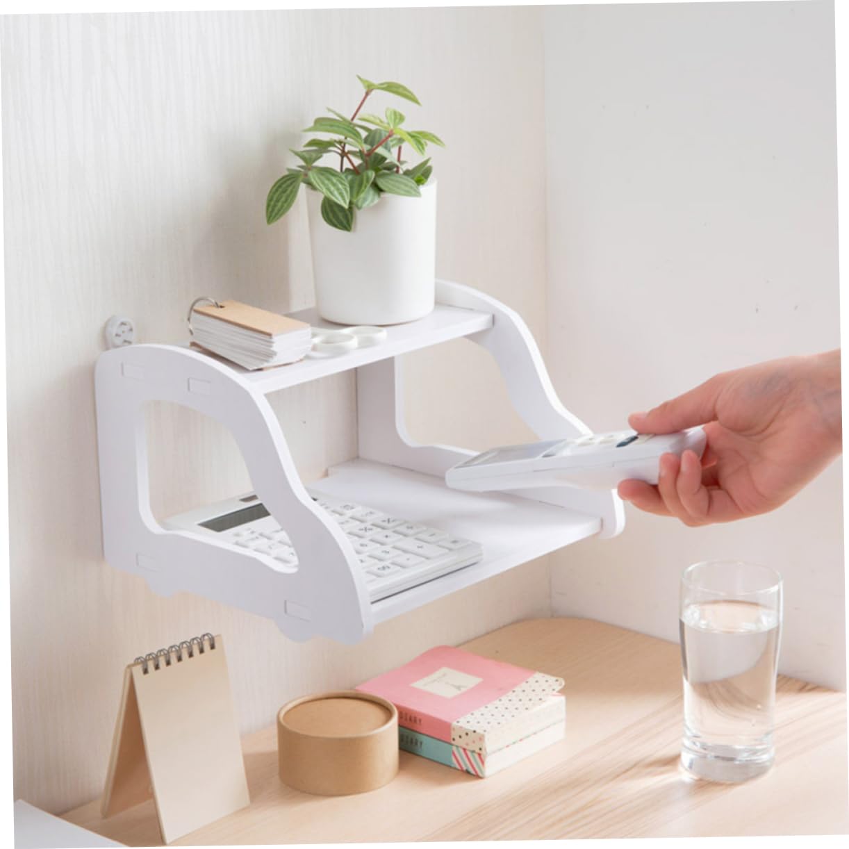 Ang disenyo ng 2-layer na rack na inimuntar sa pader ng router rack ay ...